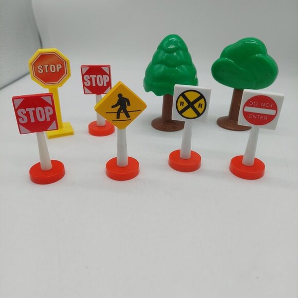 Unbranded | Toys | Road Traffic Signs Signals Trees Mini Figure Toys ...